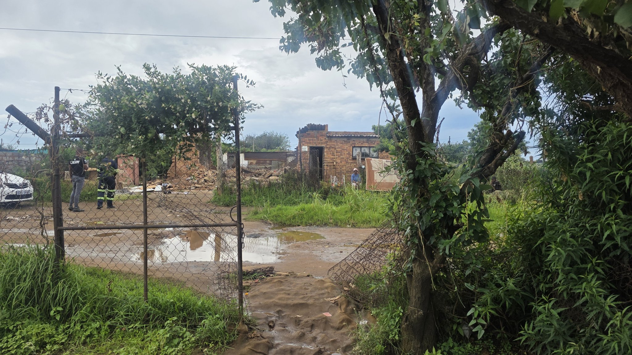 ANC Joburg calls for probe after illegal building collapse kills three ...