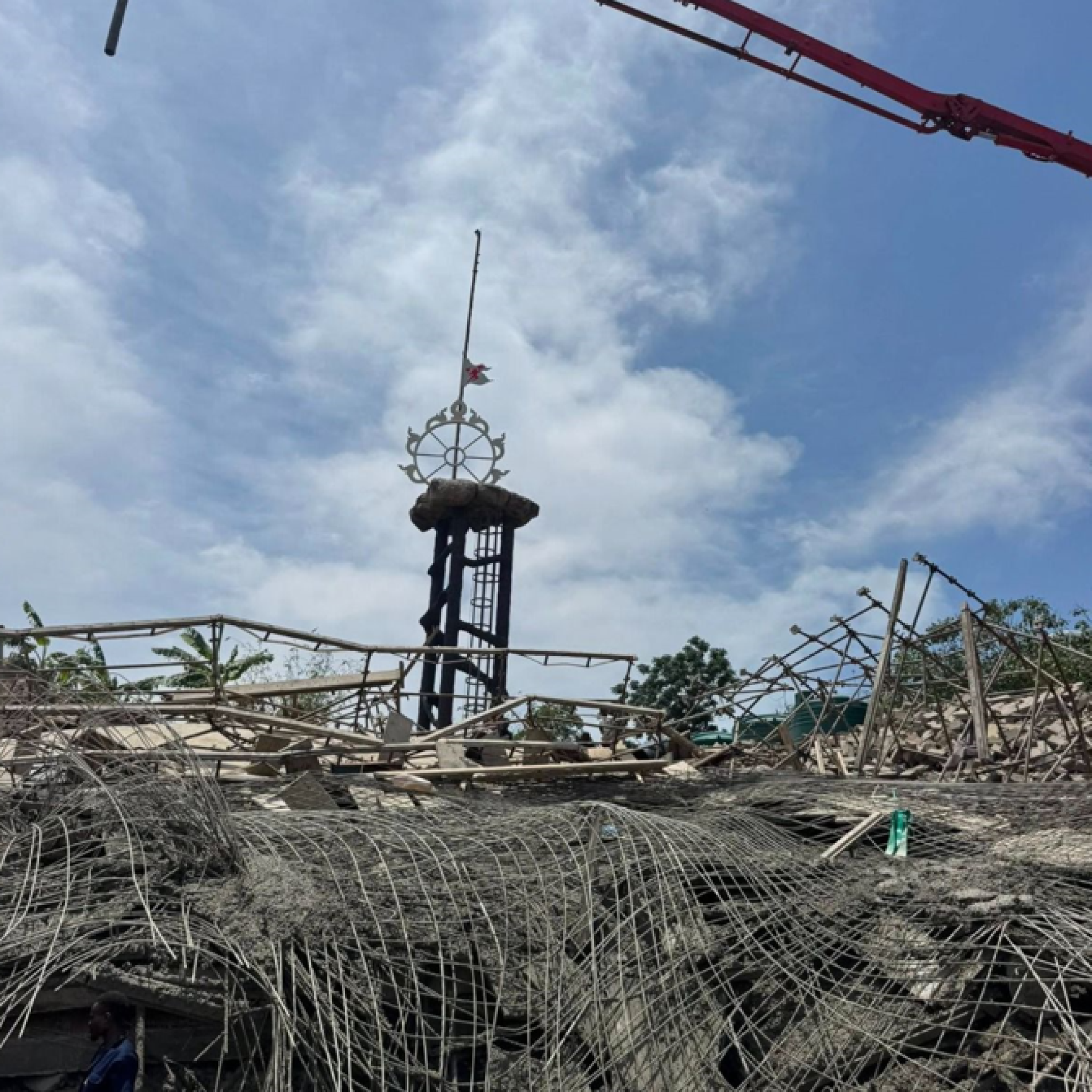 Rescue operations continue after Verulam temple collapse - Inside Metros