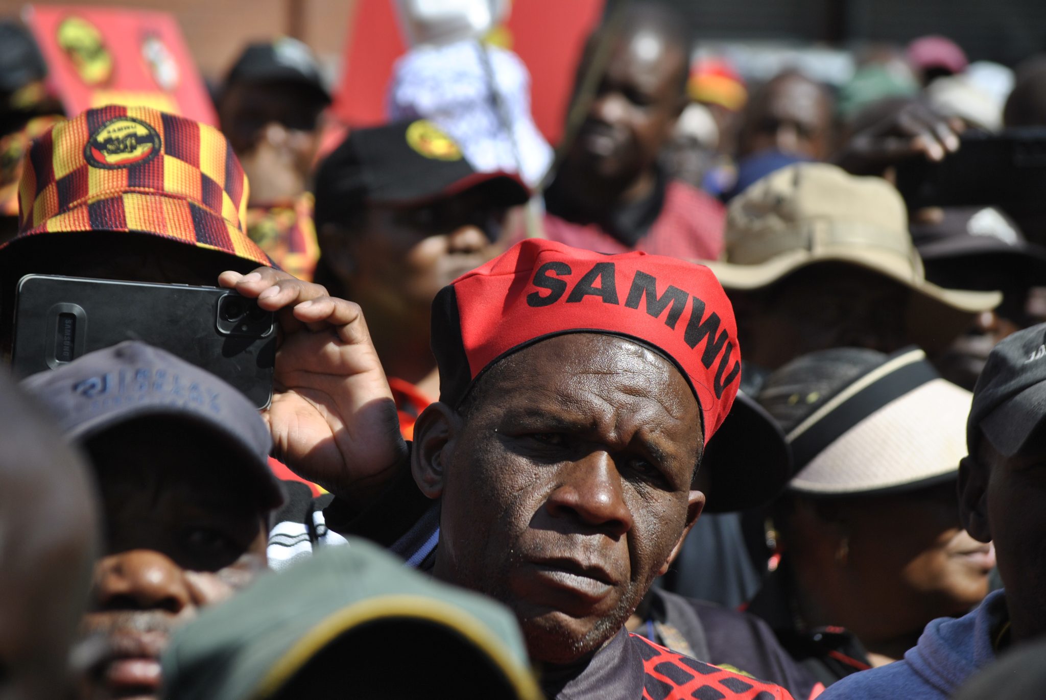 SAMWU hits back at DA over “pure lies” on Johannesburg’s R10.3bn pay ...